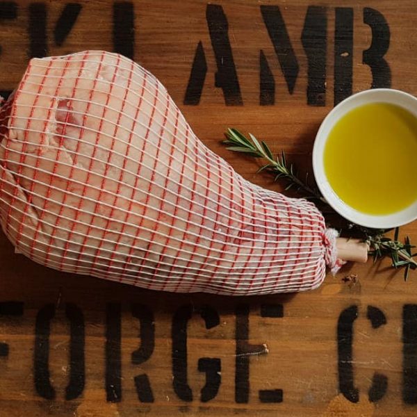 Easy Carve Lamb Leg – Forge Creek Lamb